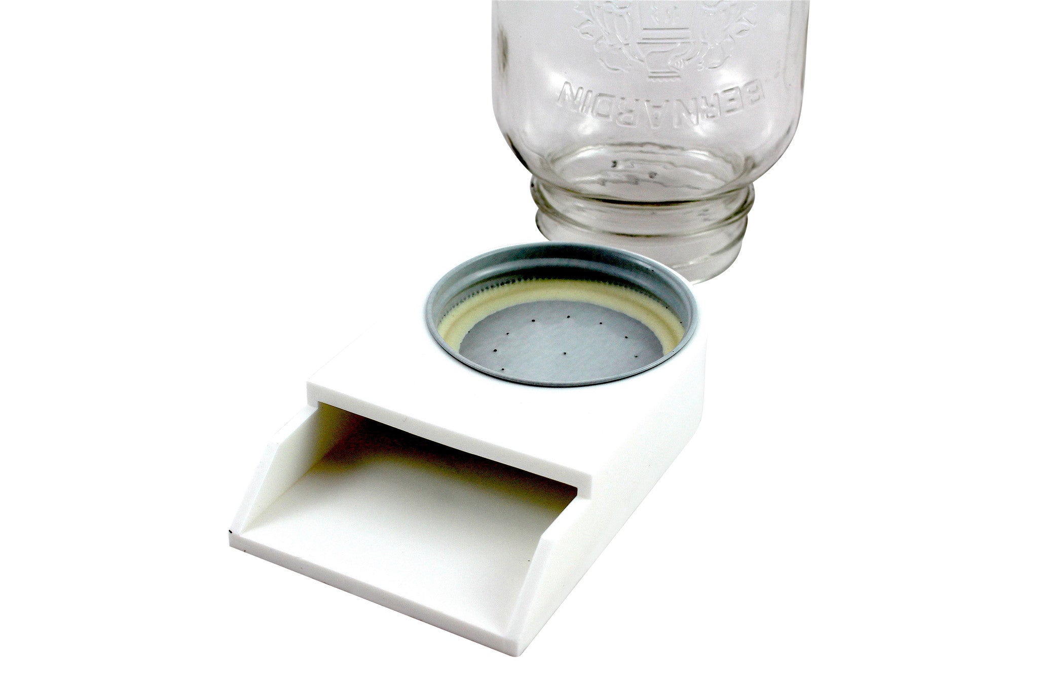 Boardman Entrance Feeder – Country Fields Beekeeping Supplies